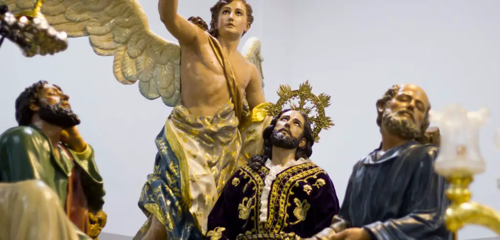 ¿Católicos adoran ídolos? Idolatría y Catolicismo